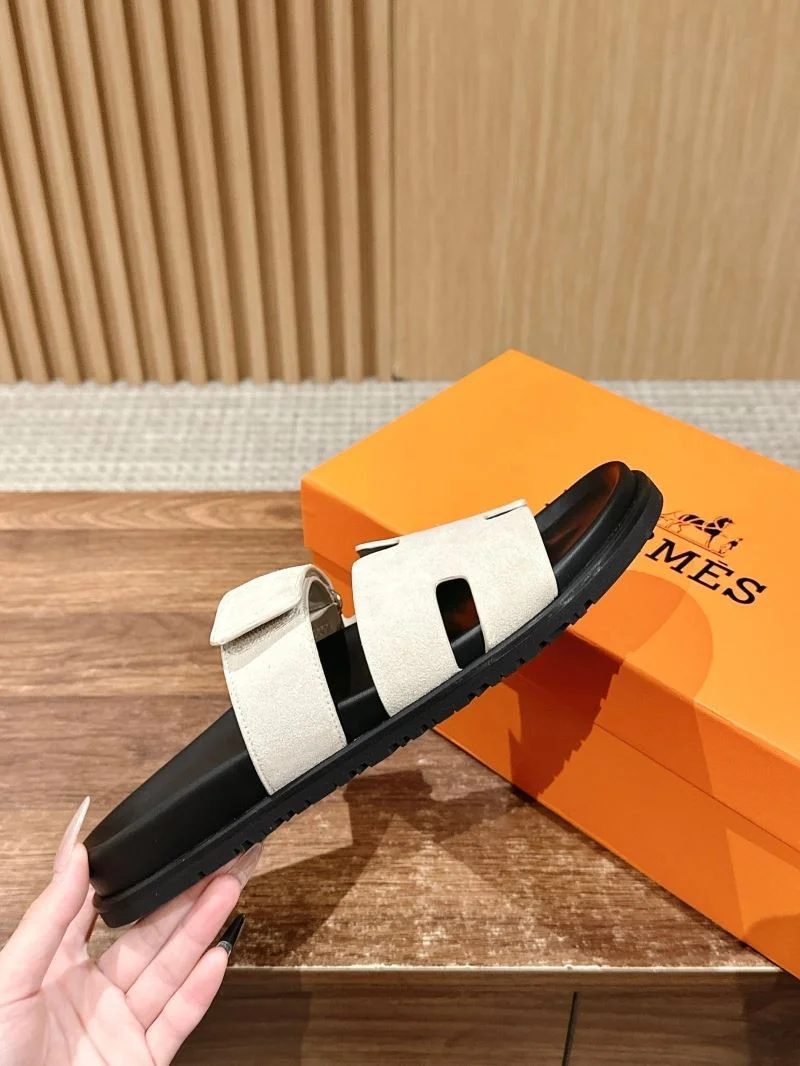 Accurate model Hermes Slippers