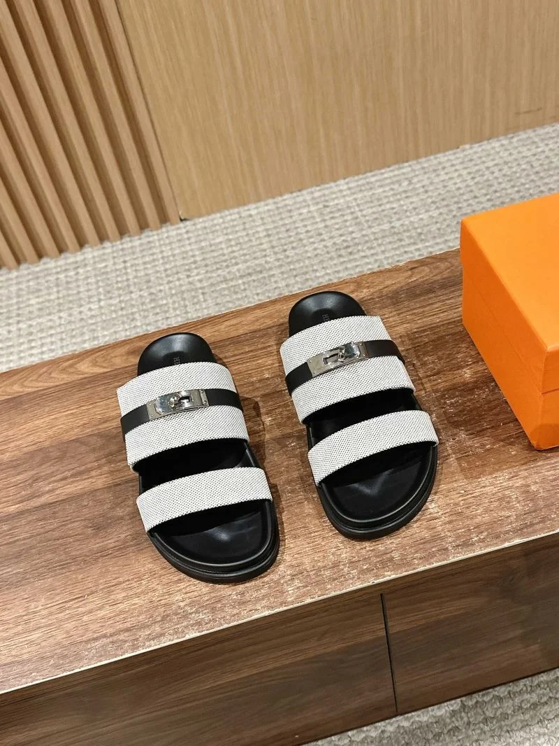 Hermes Slippers