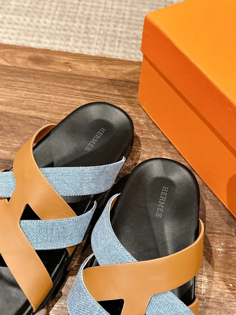 Value-priced Hermes Slippers