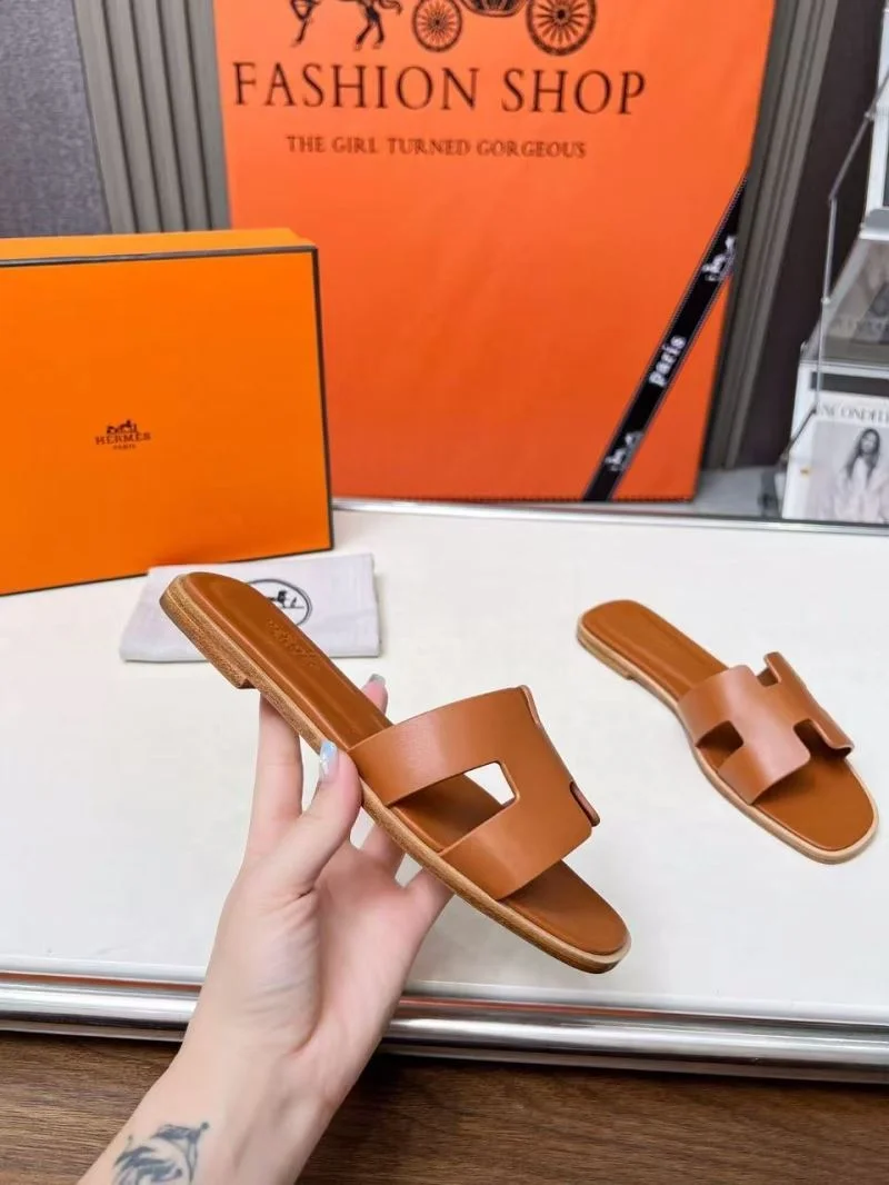 Hermes Slippers