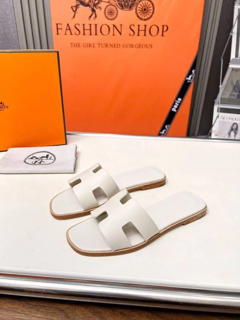 Precise copy Hermes Slippers