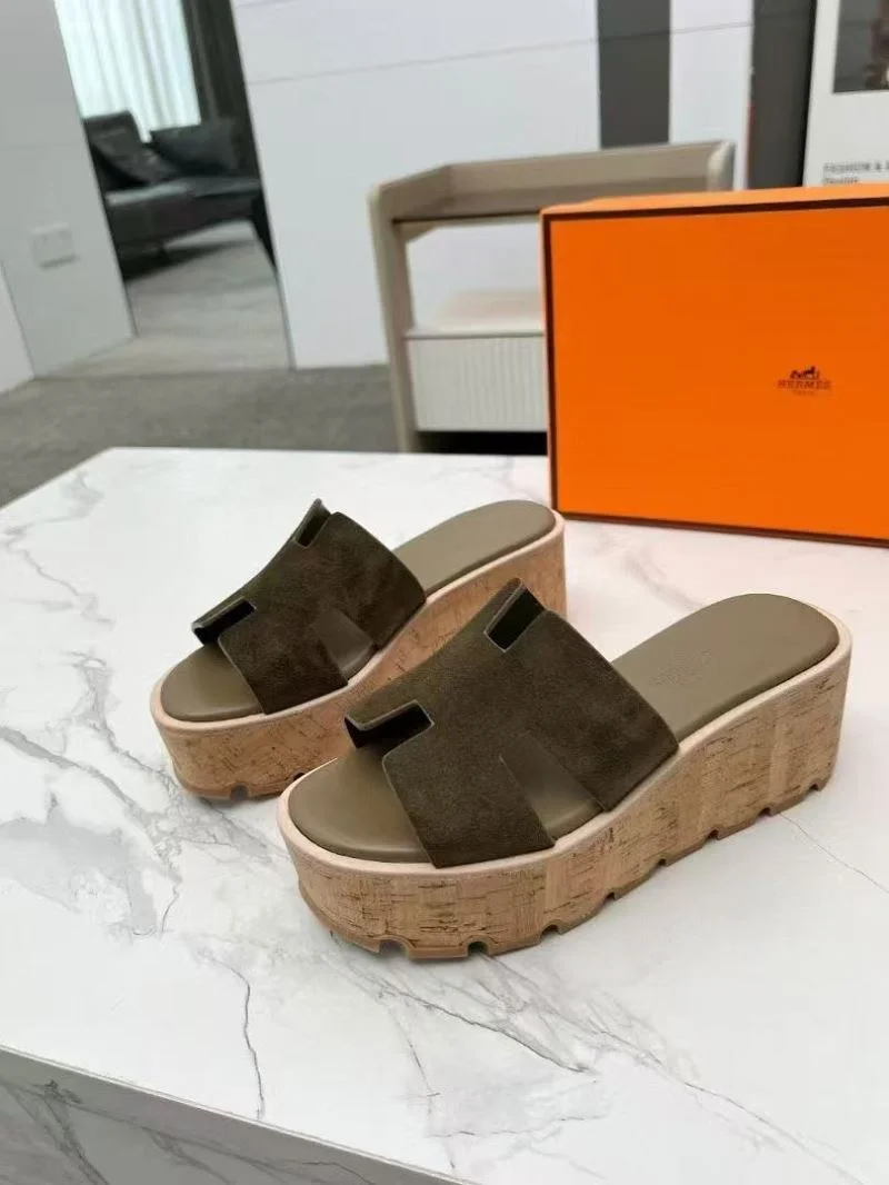 Exact replica Hermes Slippers