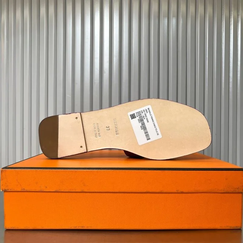 Inexpensive Hermes Slippers