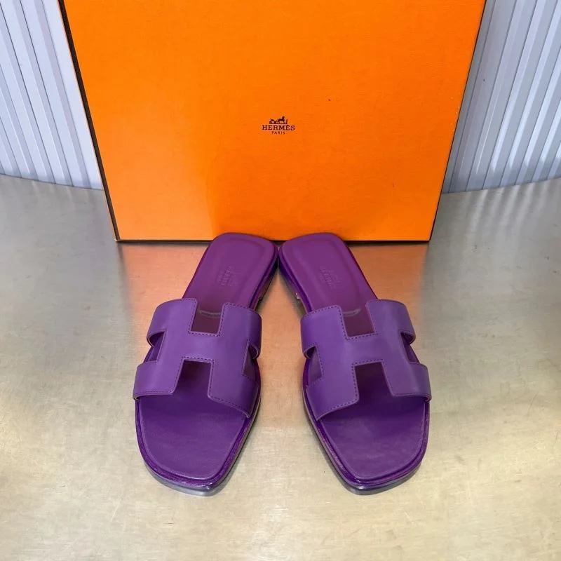 Inexpensive Hermes Slippers