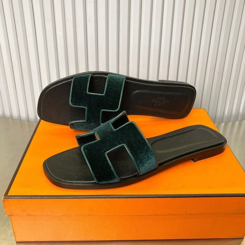 Hermes Slippers