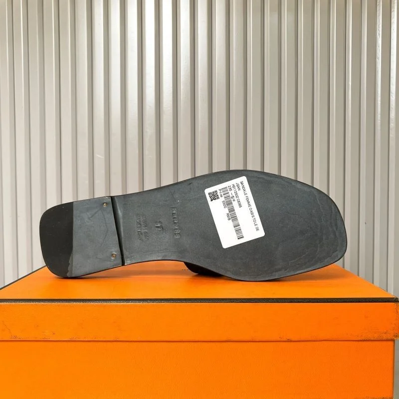 Authentic Hermes Slippers