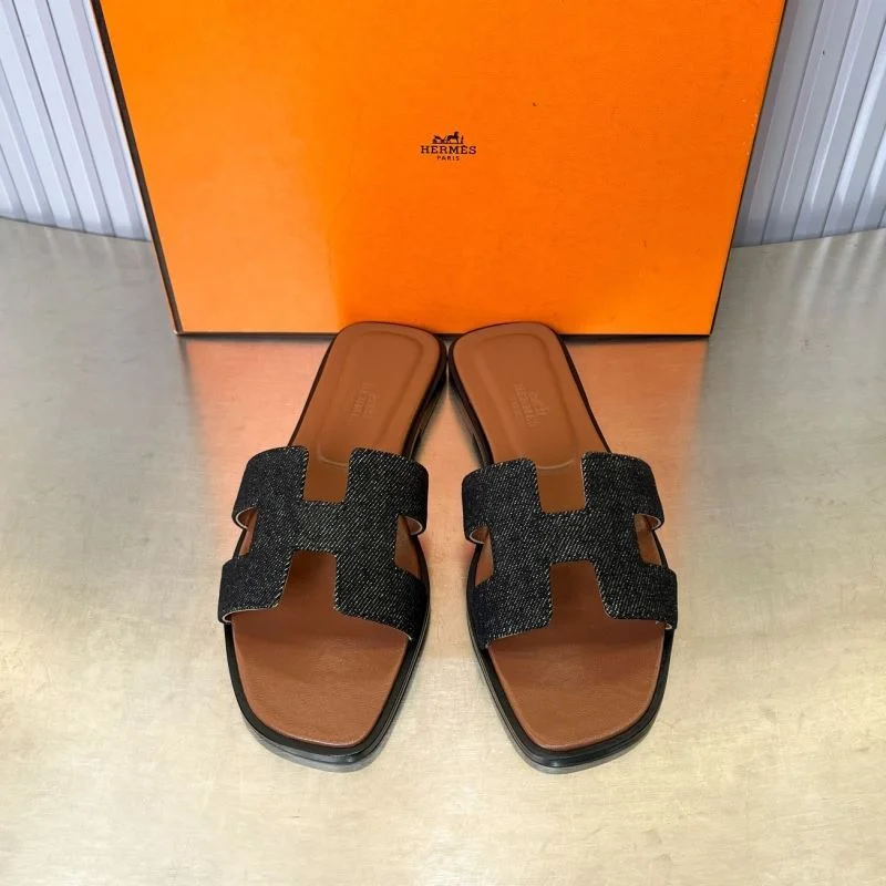 Hermes Slippers