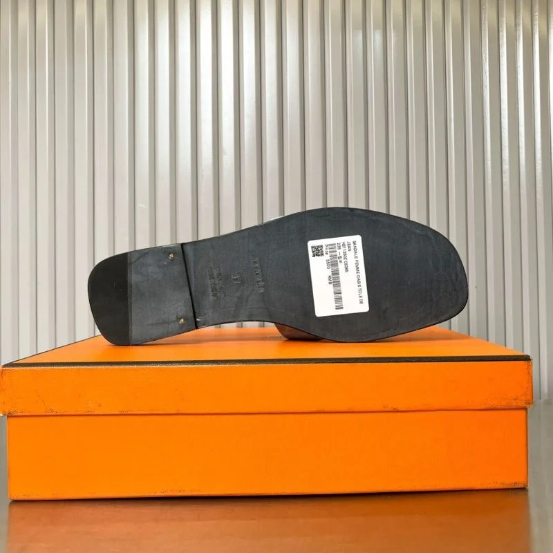 Indistinguishable Hermes Slippers