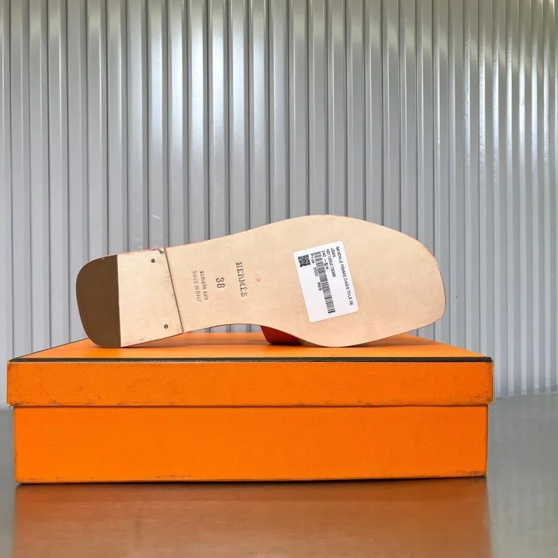 Inexpensive Hermes Slippers