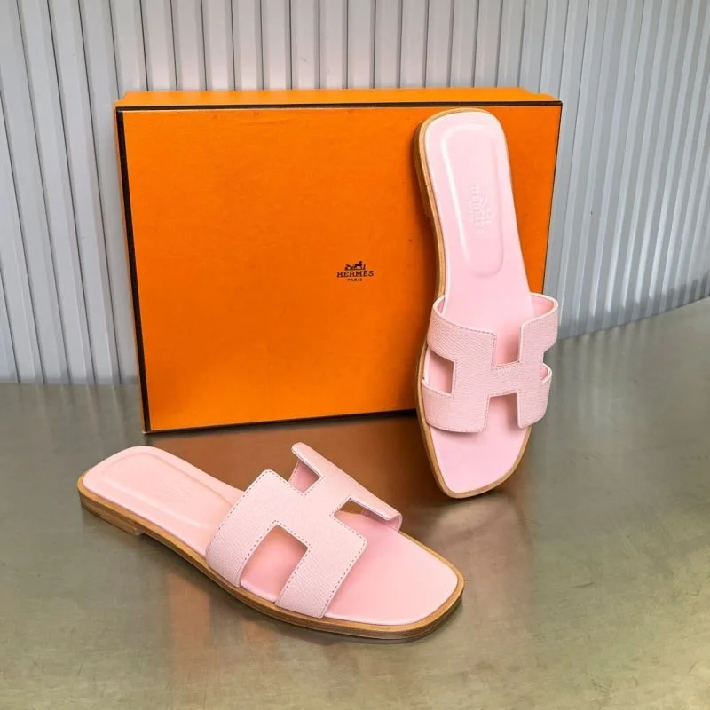 Inexpensive Hermes Slippers
