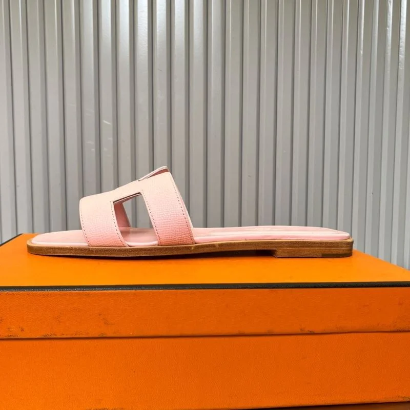 Inexpensive Hermes Slippers