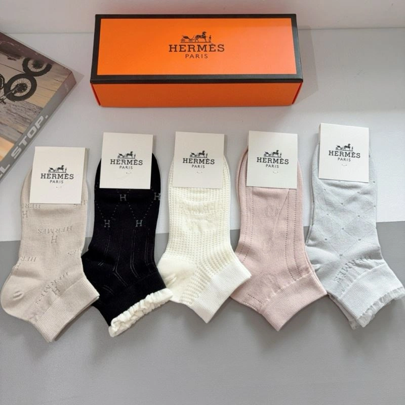 Economical Hermes Socks