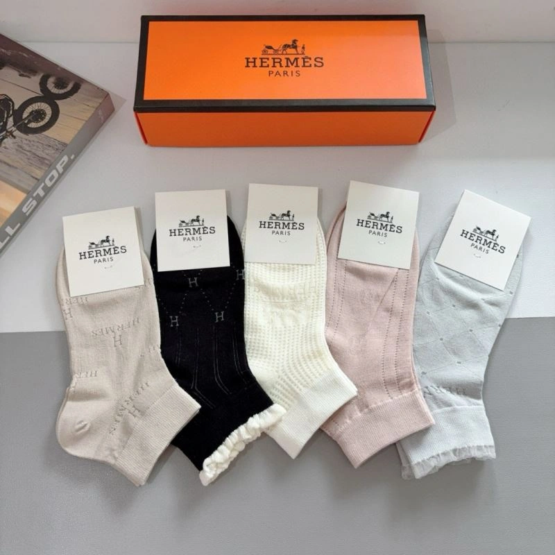 Economical Hermes Socks