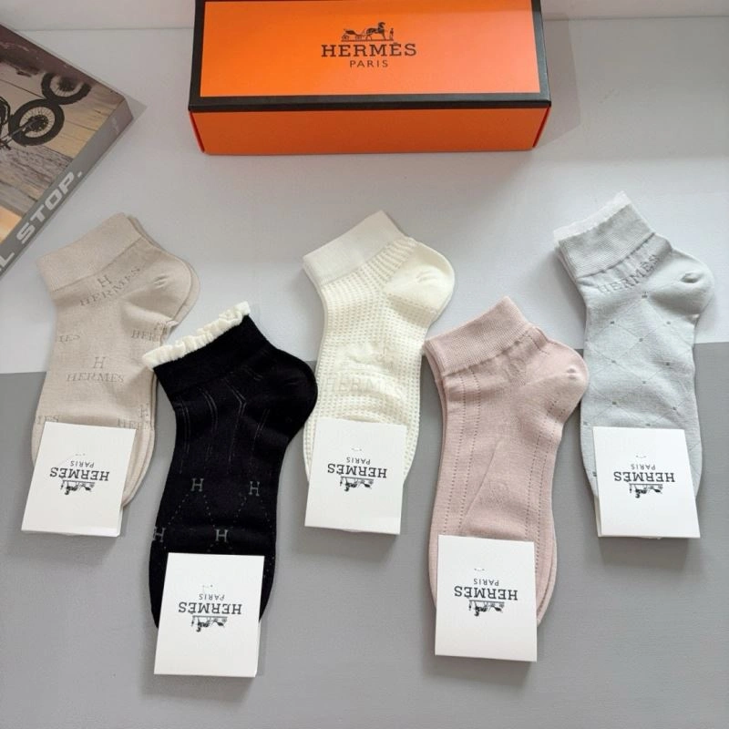 Economical Hermes Socks