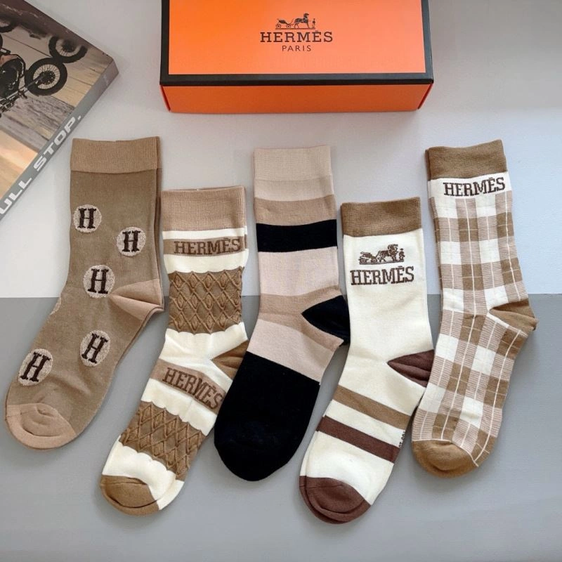 Indistinguishable Hermes Socks