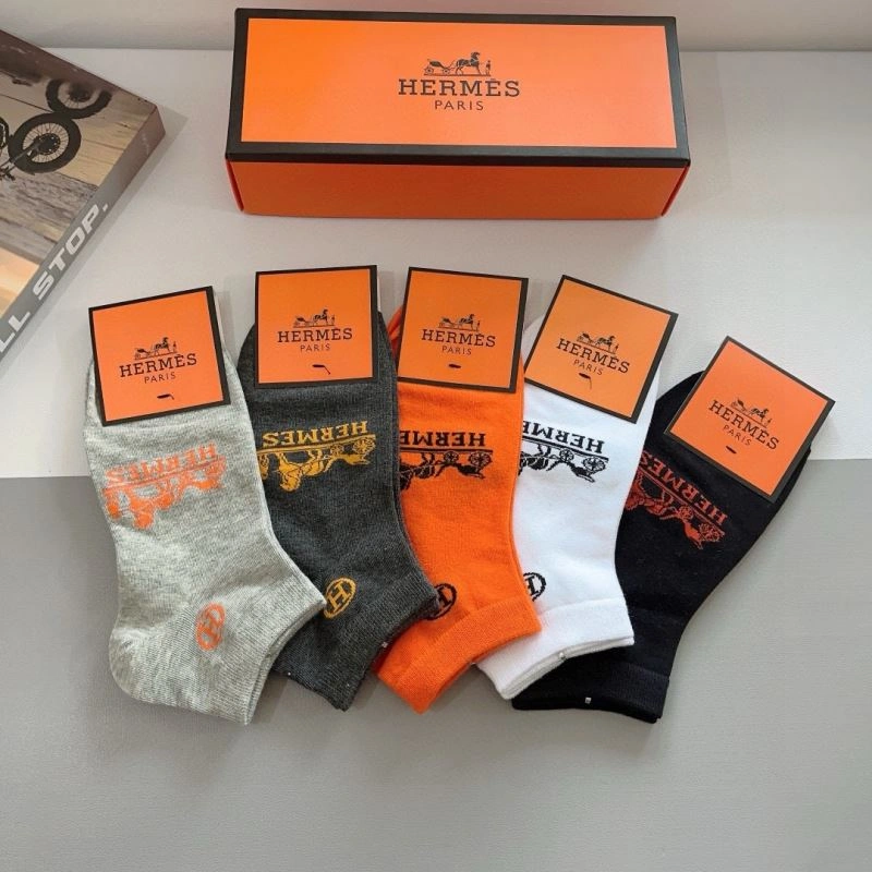 Reasonably priced Hermes Socks