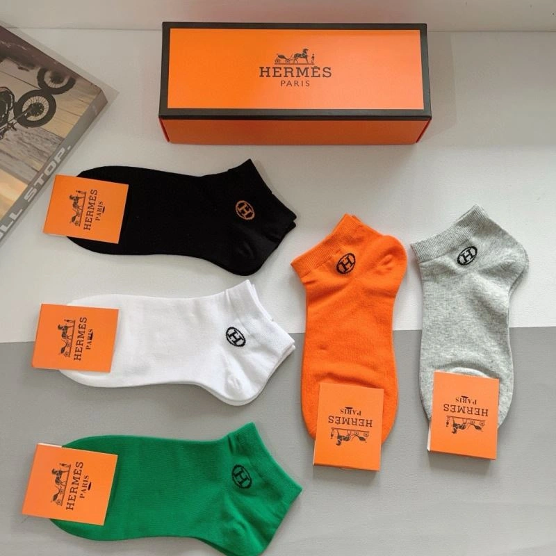Indistinguishable Hermes Socks