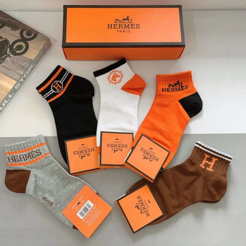 Affordable Hermes Socks