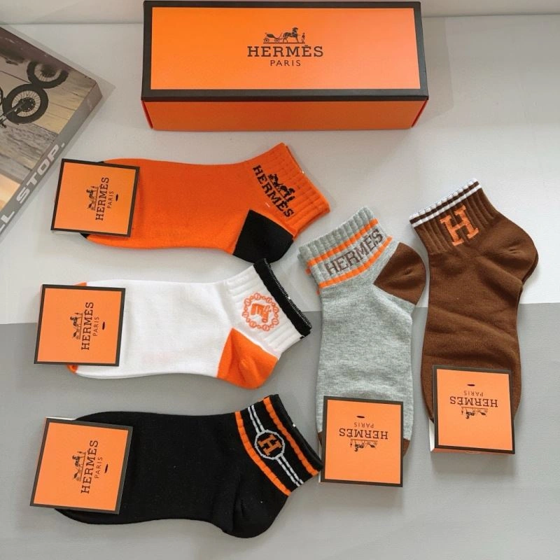 Affordable Hermes Socks