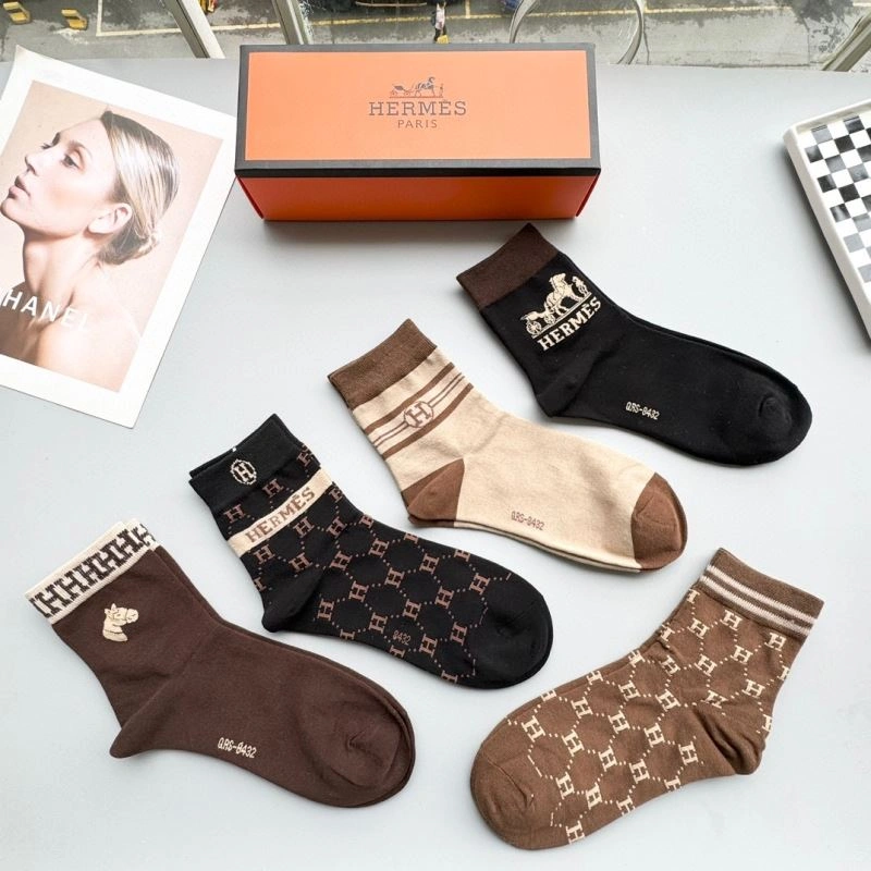 Indistinguishable Hermes Socks