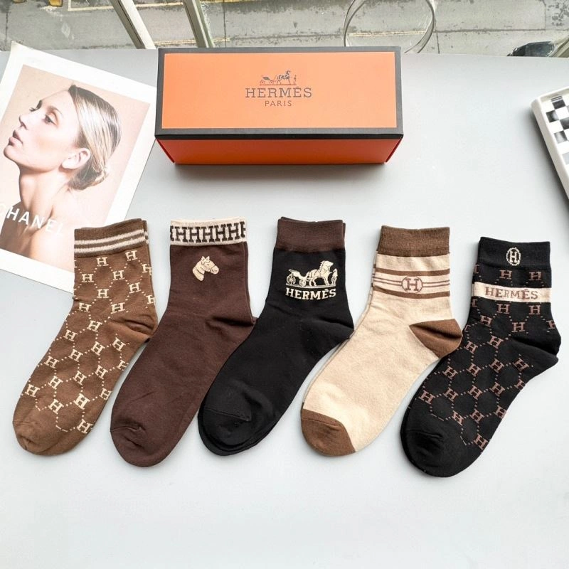 Indistinguishable Hermes Socks