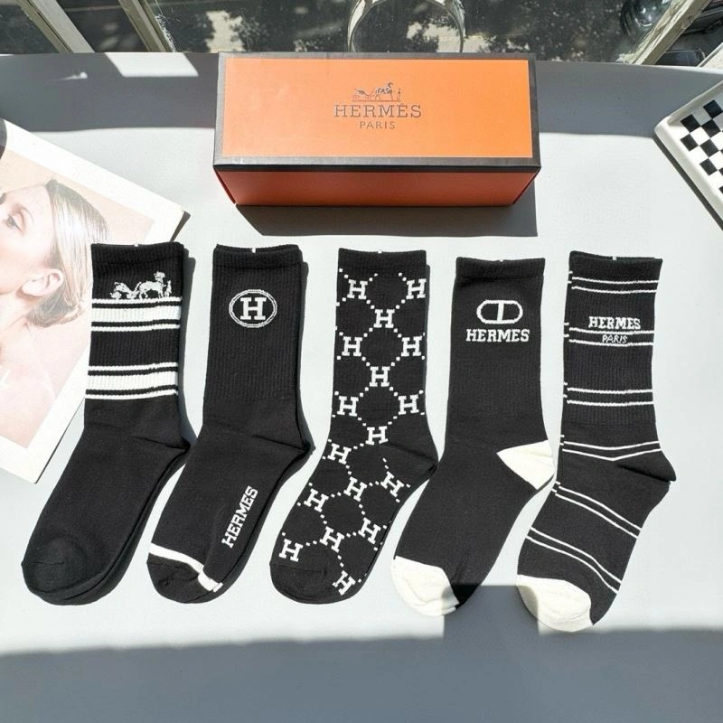 Low-cost Hermes Socks