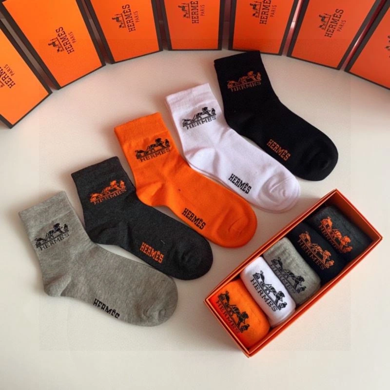 Factory-made Hermes Socks