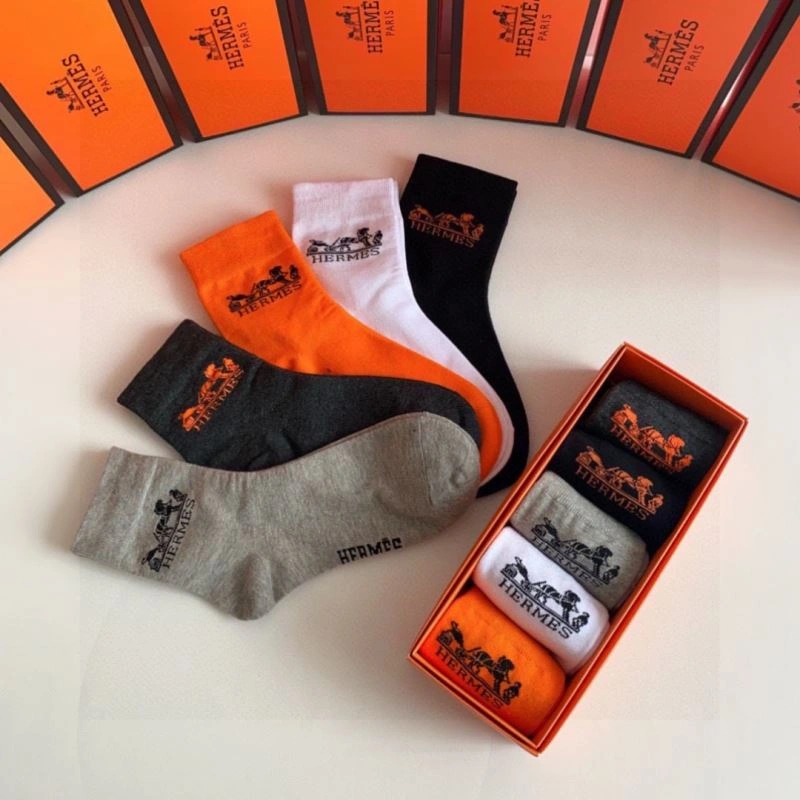 Factory-made Hermes Socks