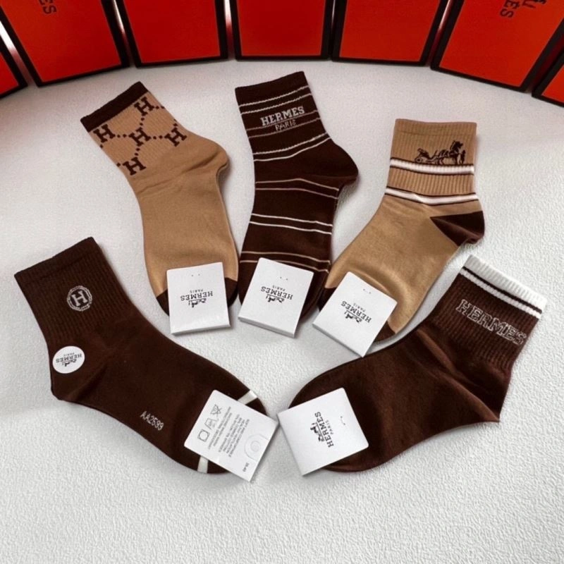Reasonably priced Hermes Socks