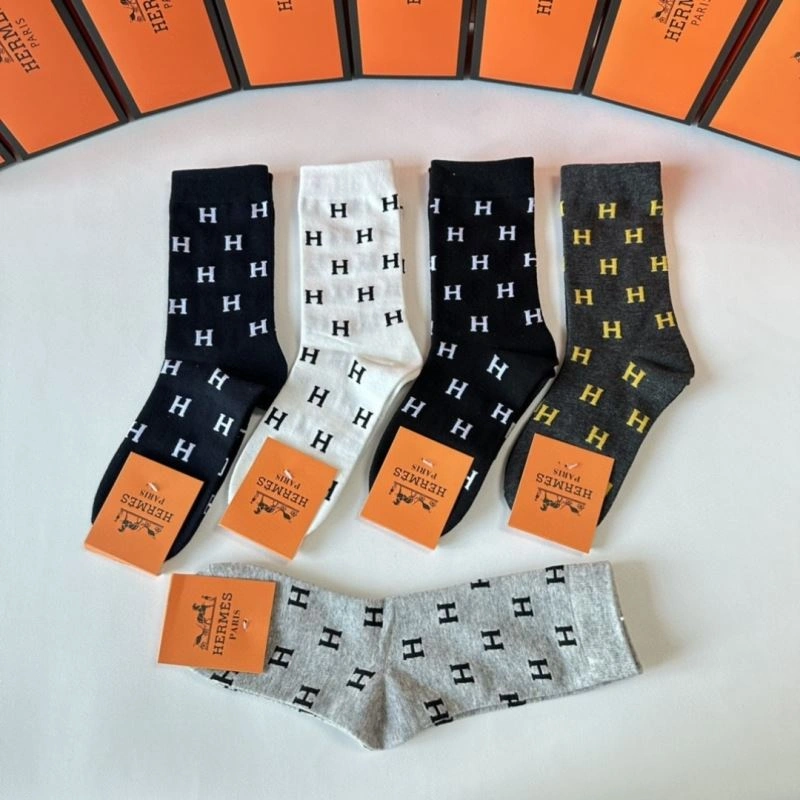 Low-cost Hermes Socks