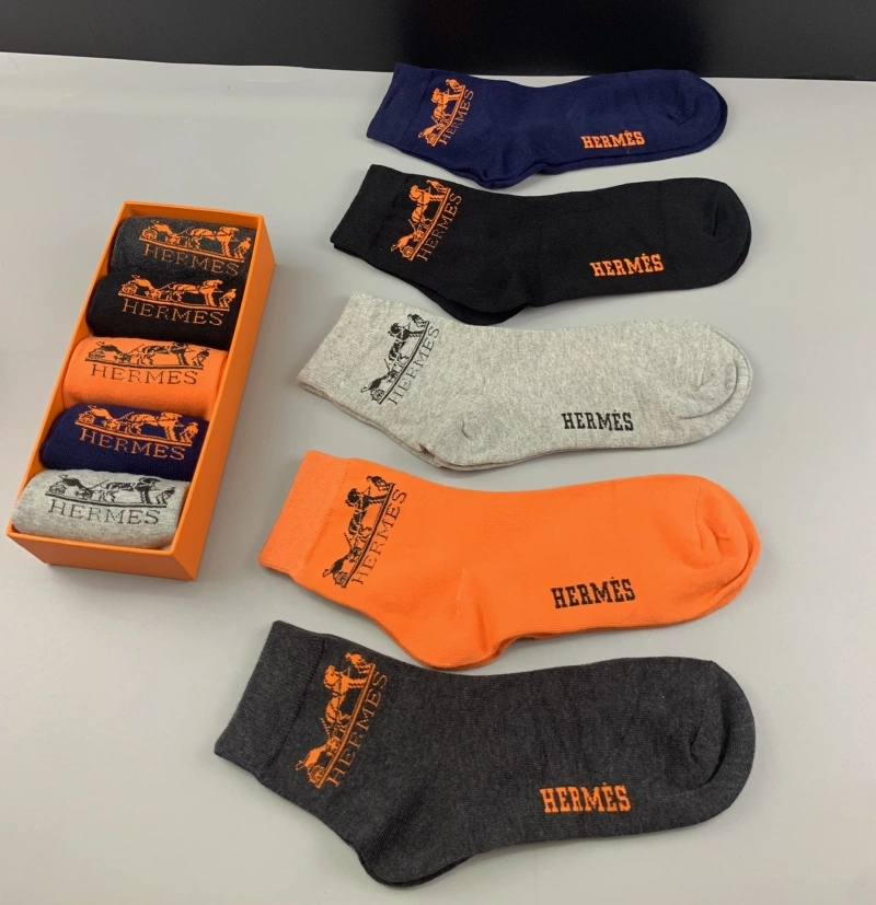 Low-cost Hermes Socks