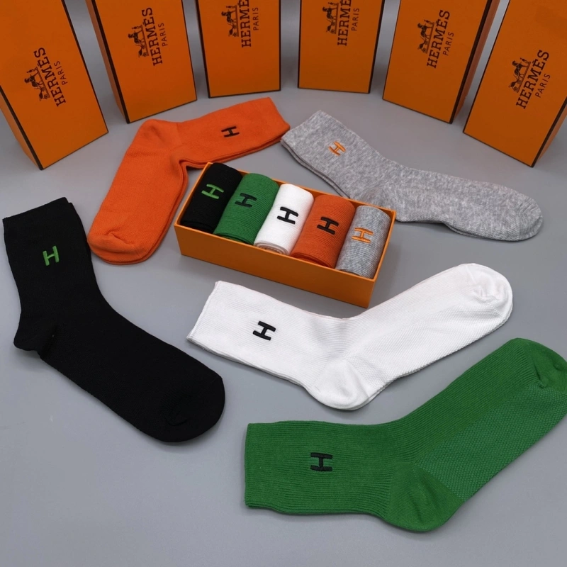 Affordable Hermes Socks