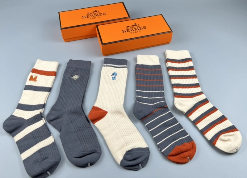 Bargain Hermes Socks
