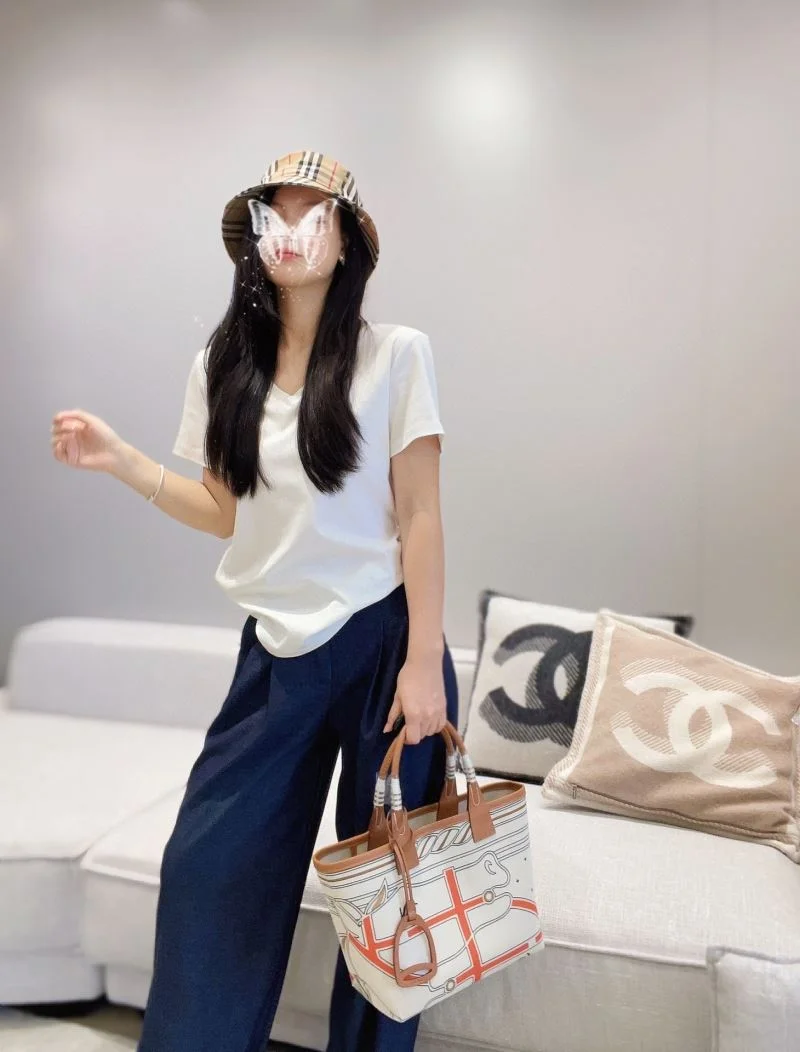 Accurate model Hermes Steeple Bags