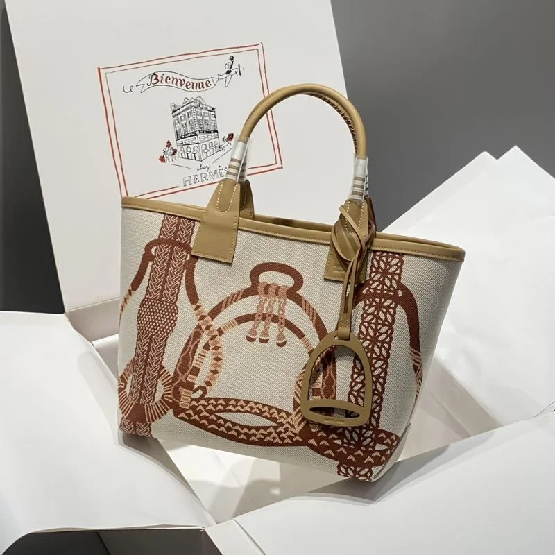 Exact replica Hermes Steeple Bags