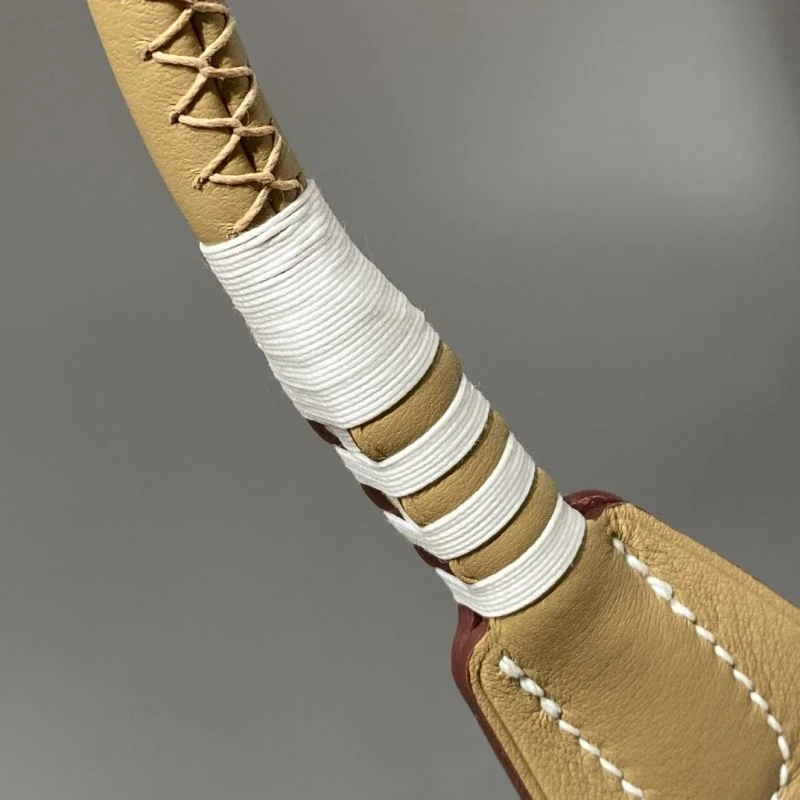 Exact replica Hermes Steeple Bags