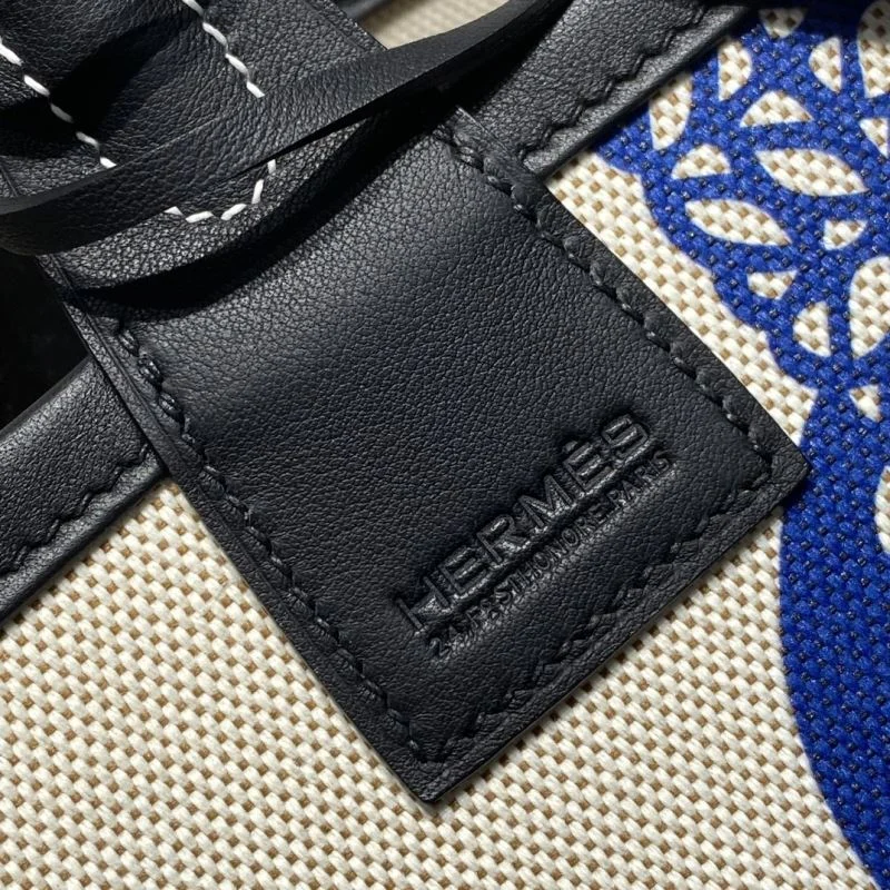 Brand-authenticated Hermes Steeple Bags