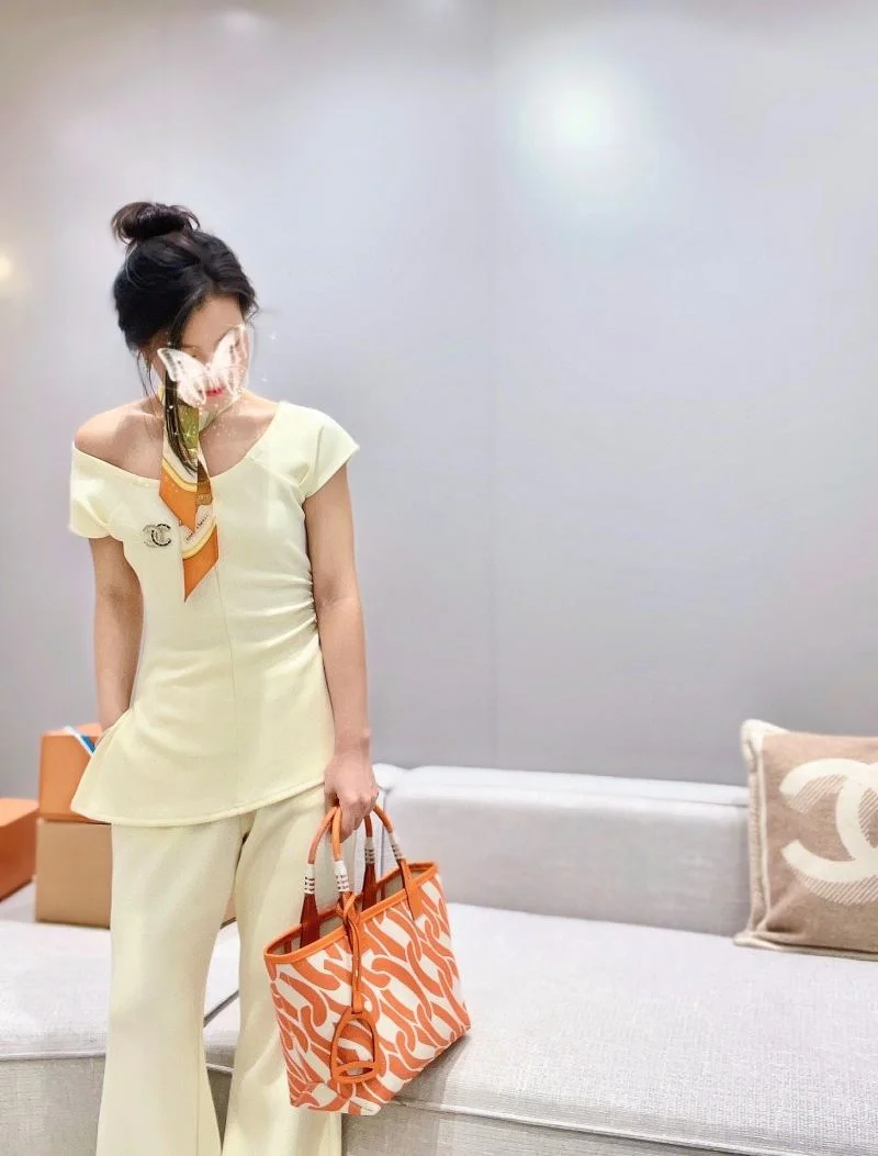 Affordable Hermes Steeple Bags