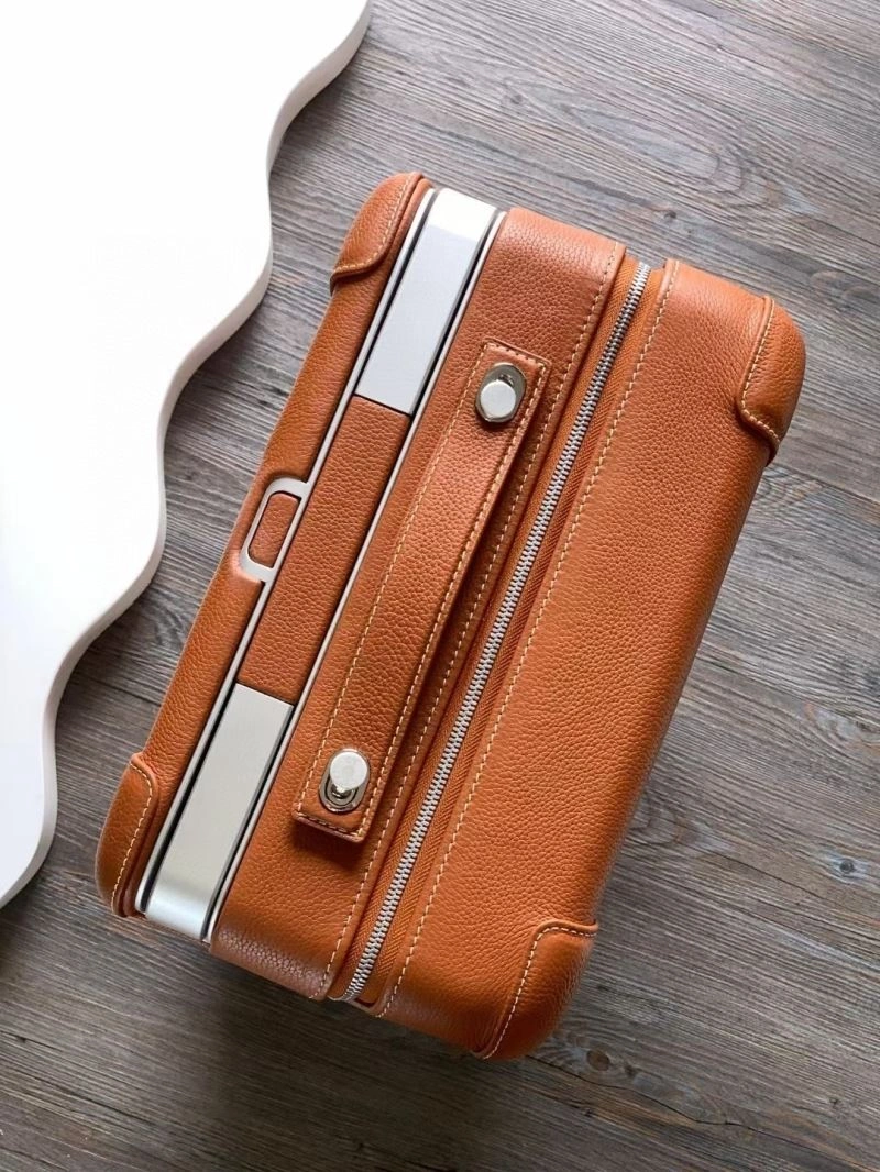 Accurate model Hermes Suitcase
