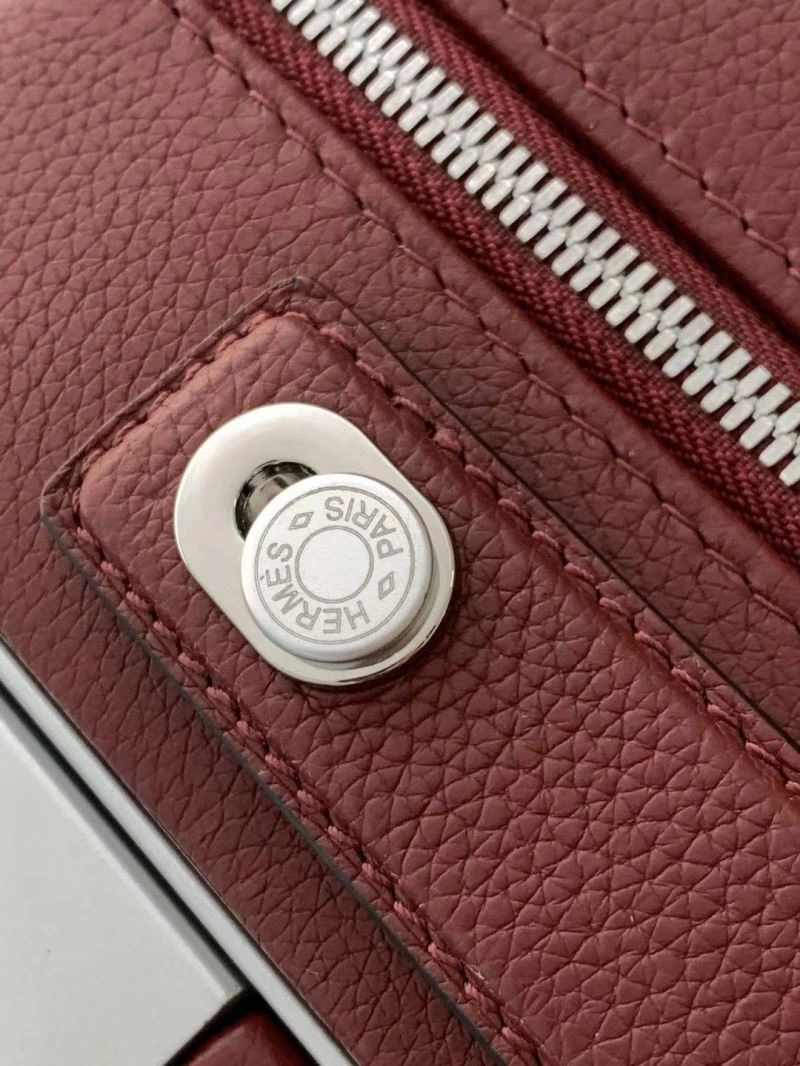 Low-cost Hermes Suitcase