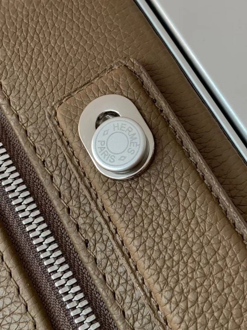 High accuracy Hermes Suitcase