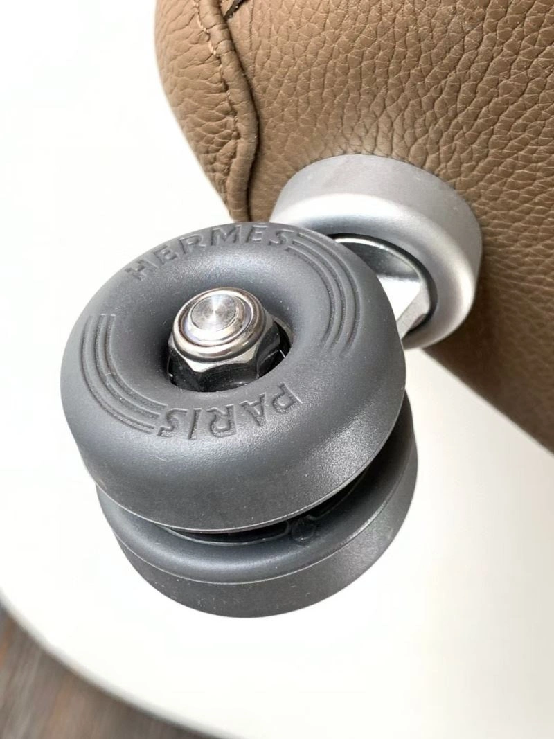 High accuracy Hermes Suitcase