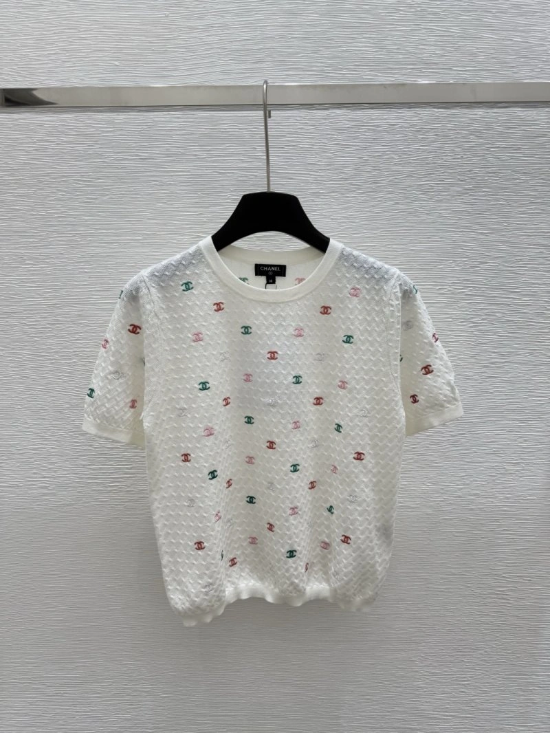 Value-priced Hermes Sweaters