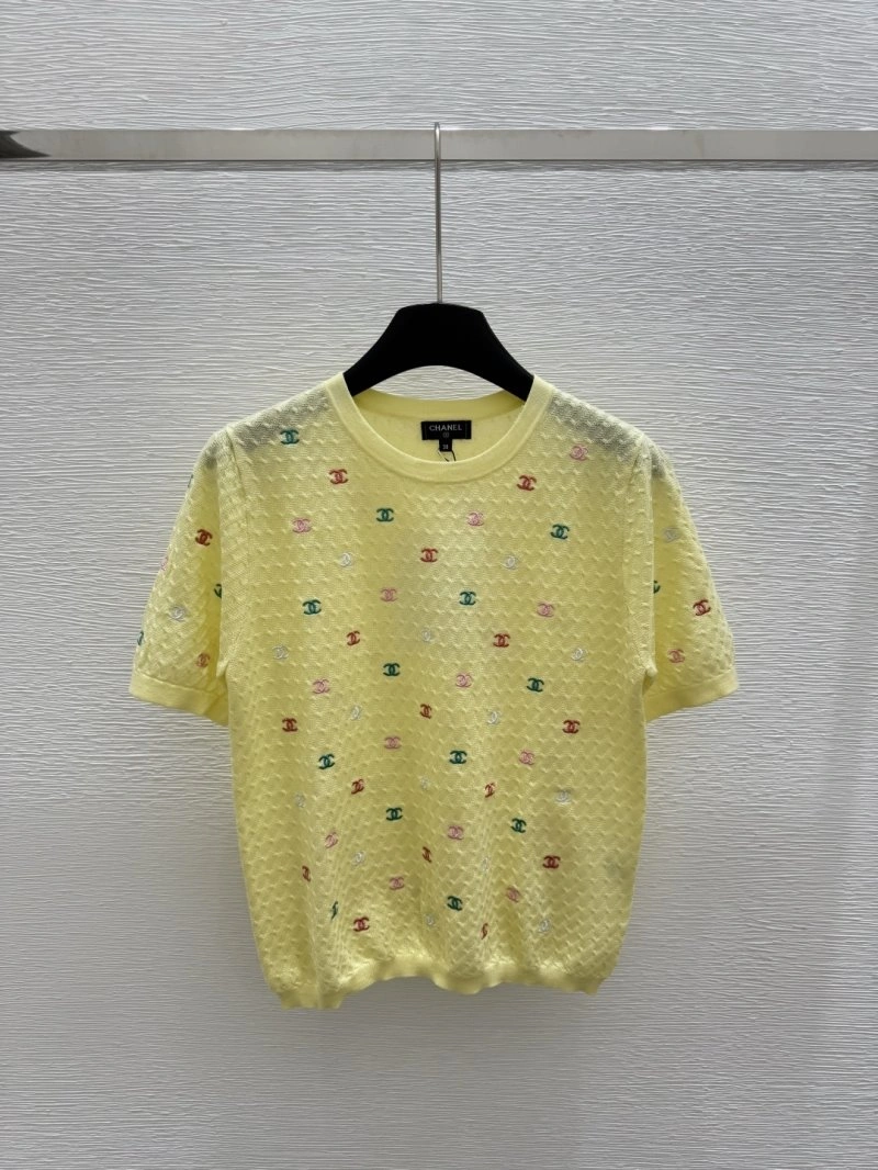 Value-priced Hermes Sweaters
