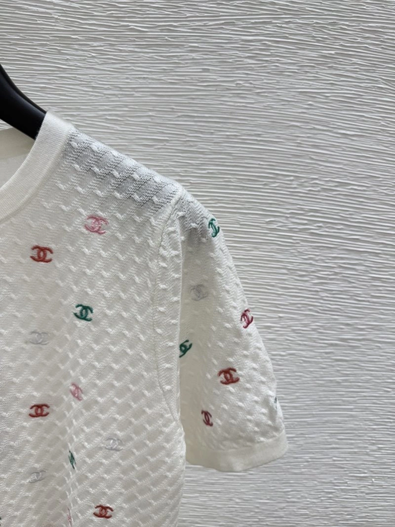 Value-priced Hermes Sweaters