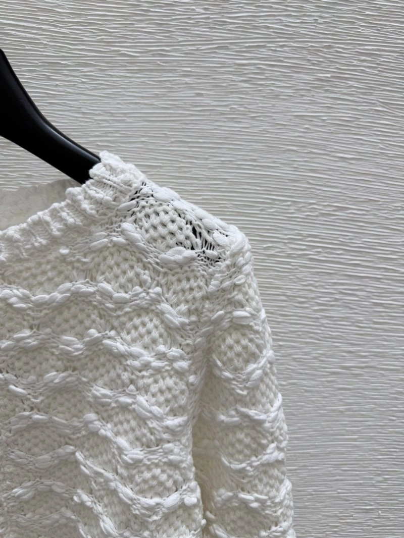 Low-cost Hermes Sweaters