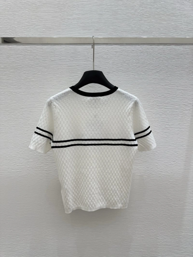 Value-priced Hermes Sweaters