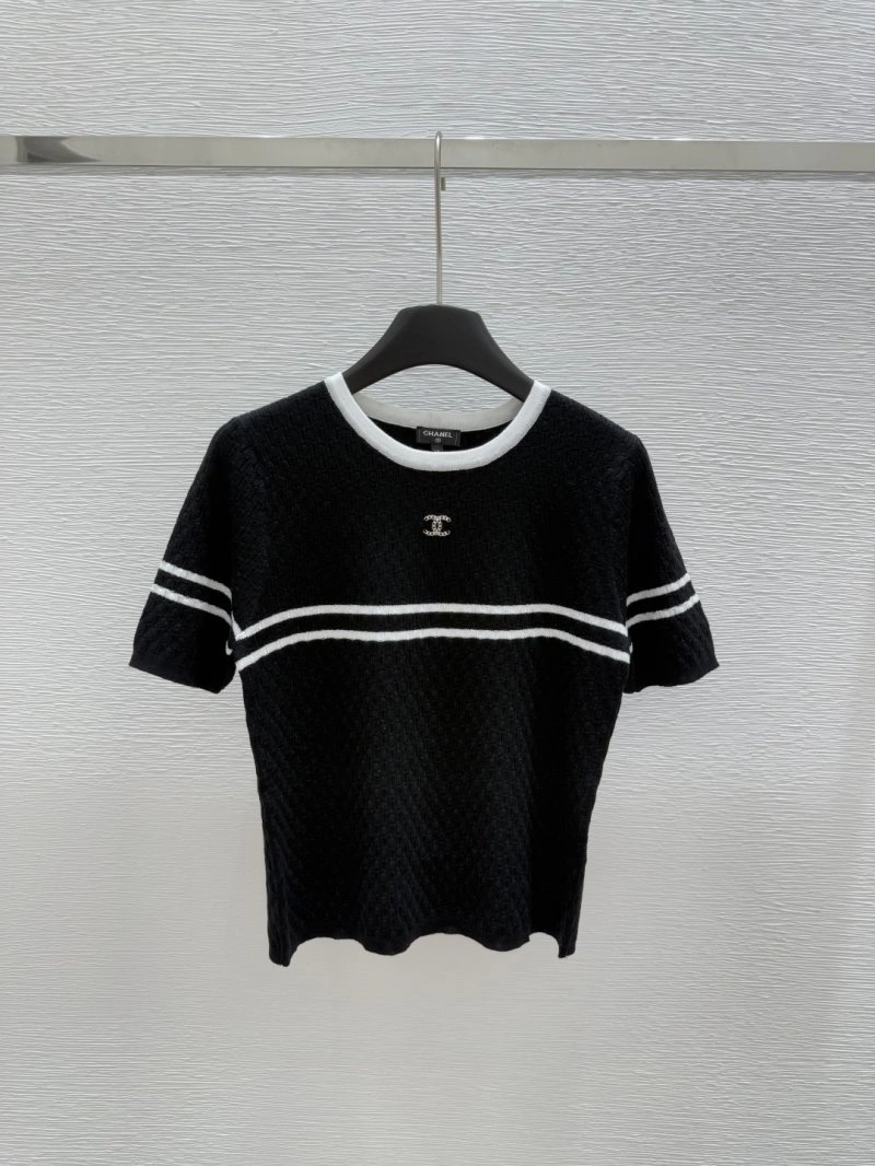 Value-priced Hermes Sweaters