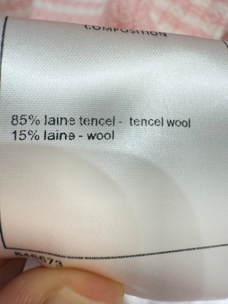 Low-cost Hermes Sweaters