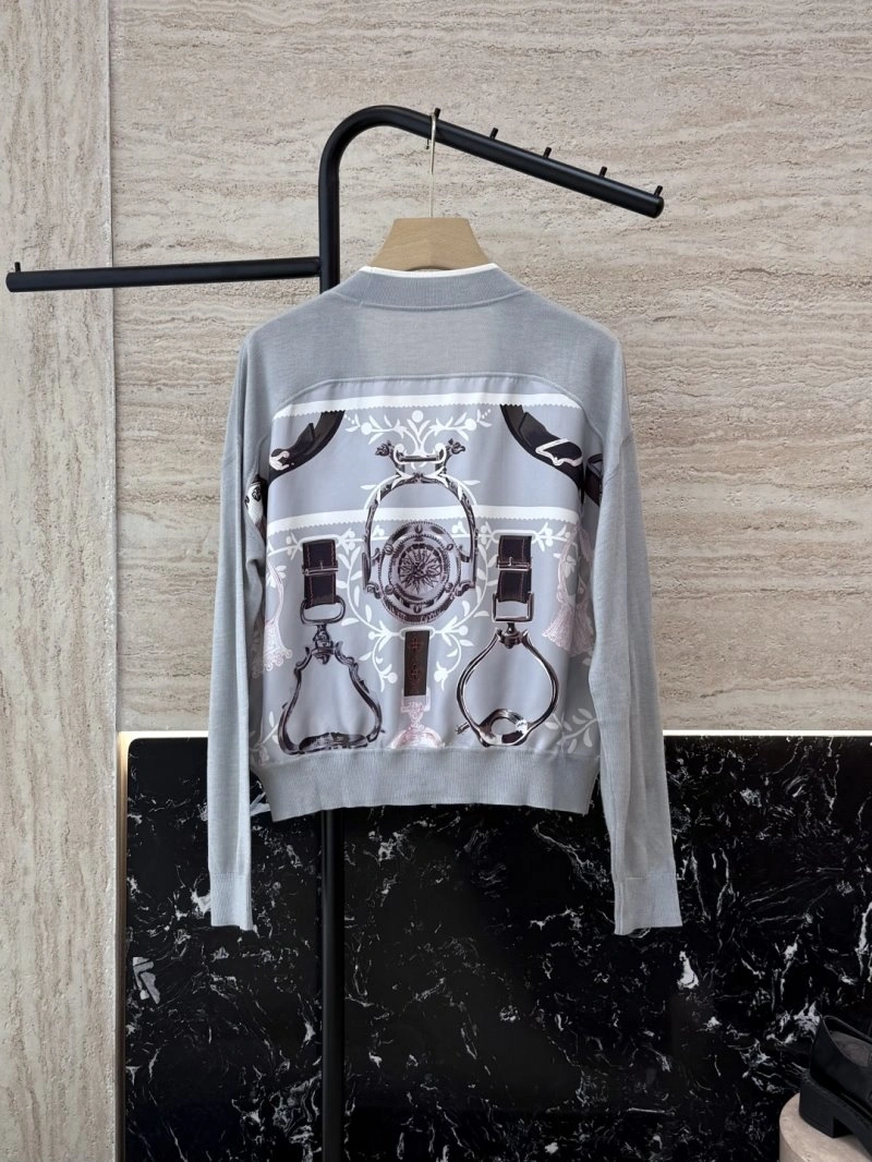 Indistinguishable Hermes Sweaters